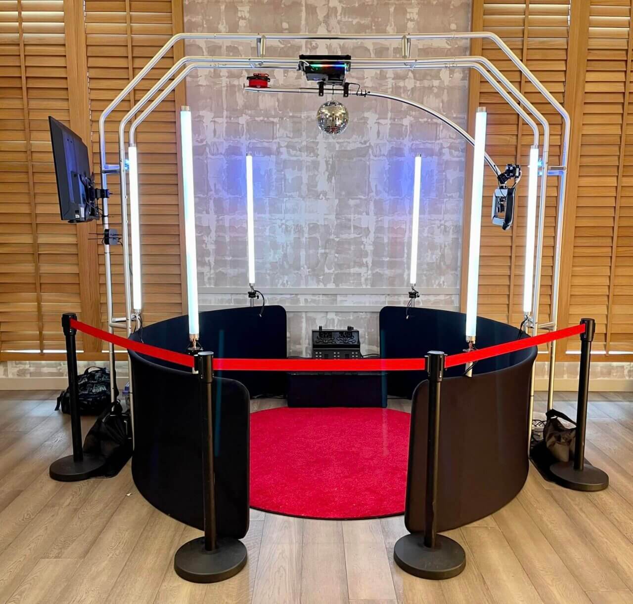 360 Video Booth | Magic Memories Photo Booth